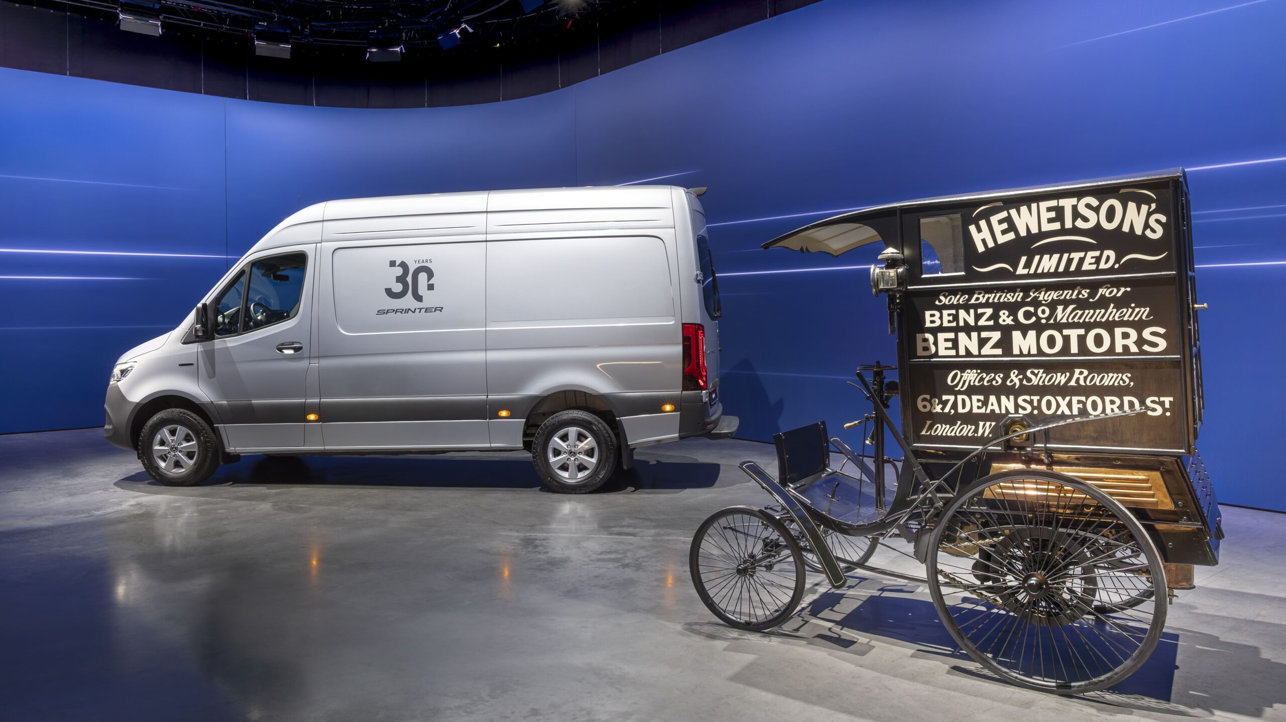 Sprinter 2026: Mercedes-Benz Svela "THE BOuLDER"